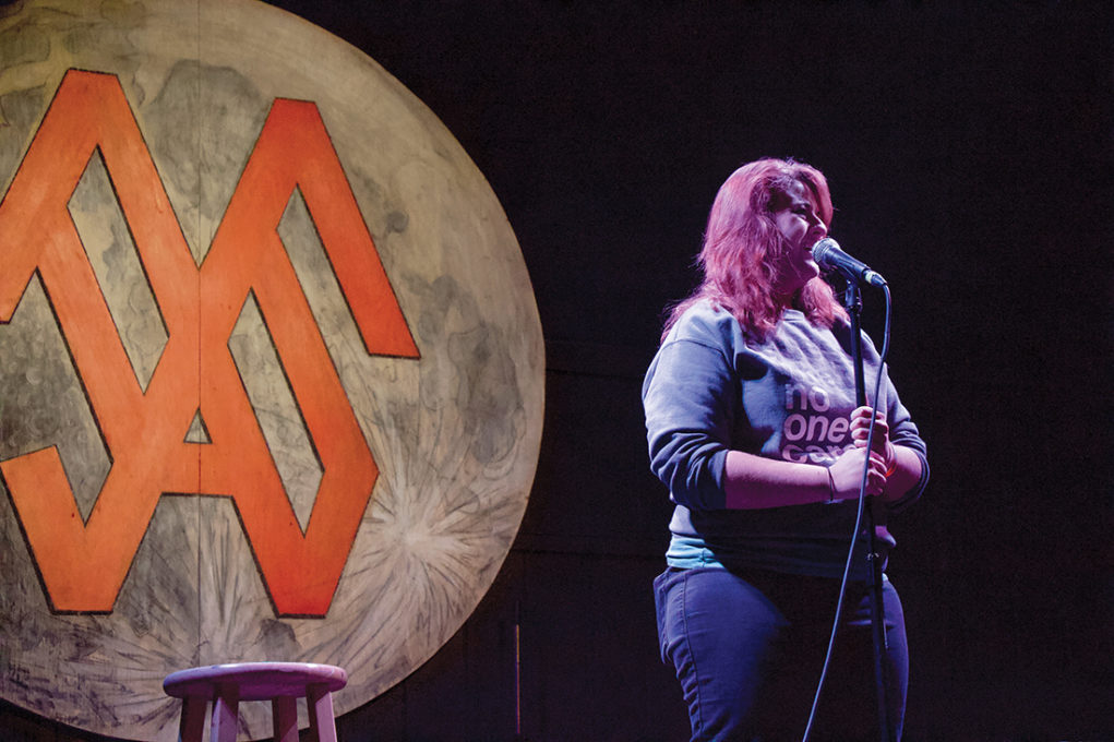 Monna Arrives - Fort Worth Weekly